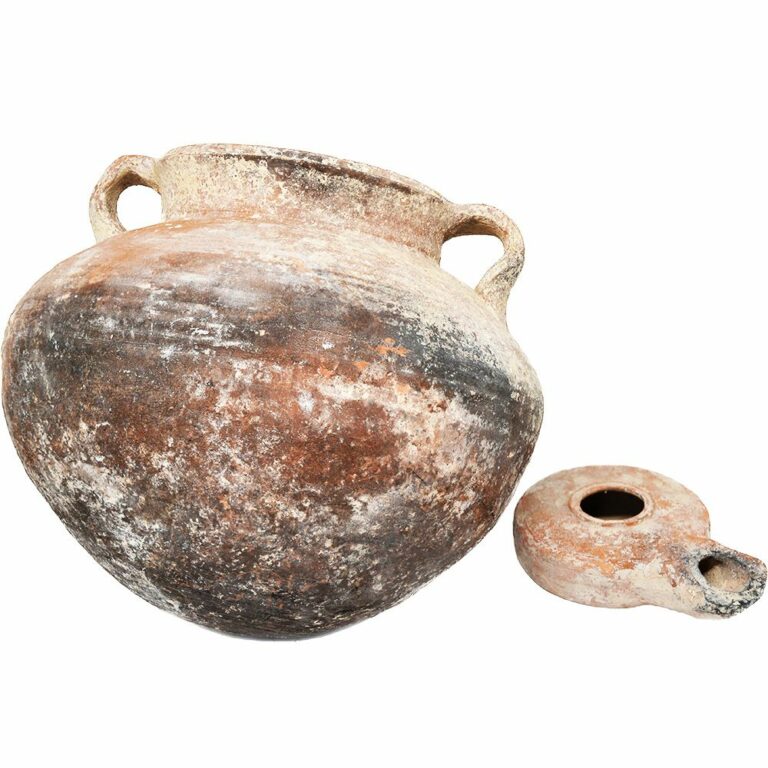 Jesus Time Pottery: Cooking Pot and Oil Lamp Found in Jerusalem